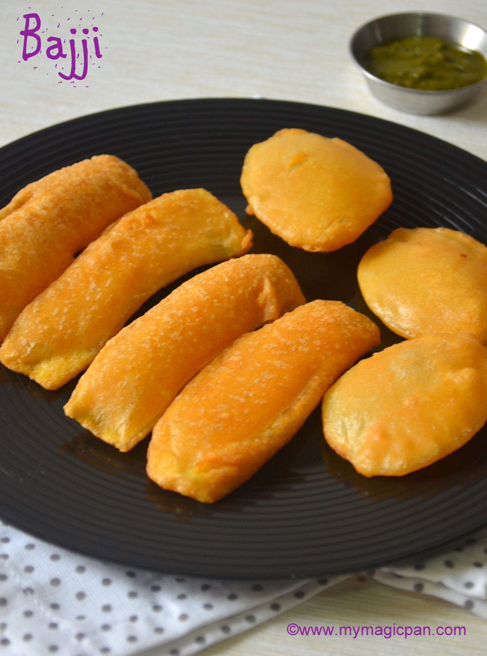 Bajji Recipe – Vazhakkai Bajji – Aloo Bajji