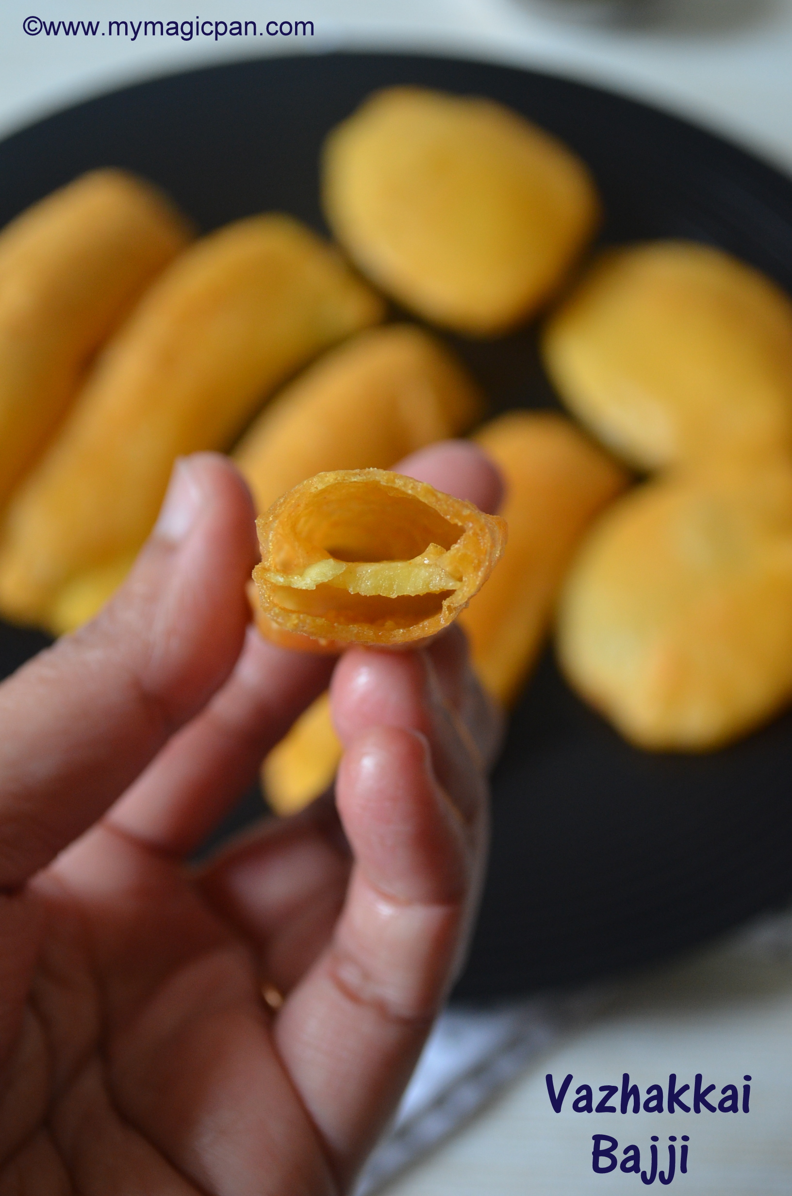 Bajji Recipe – Vazhakkai Bajji – Aloo Bajji