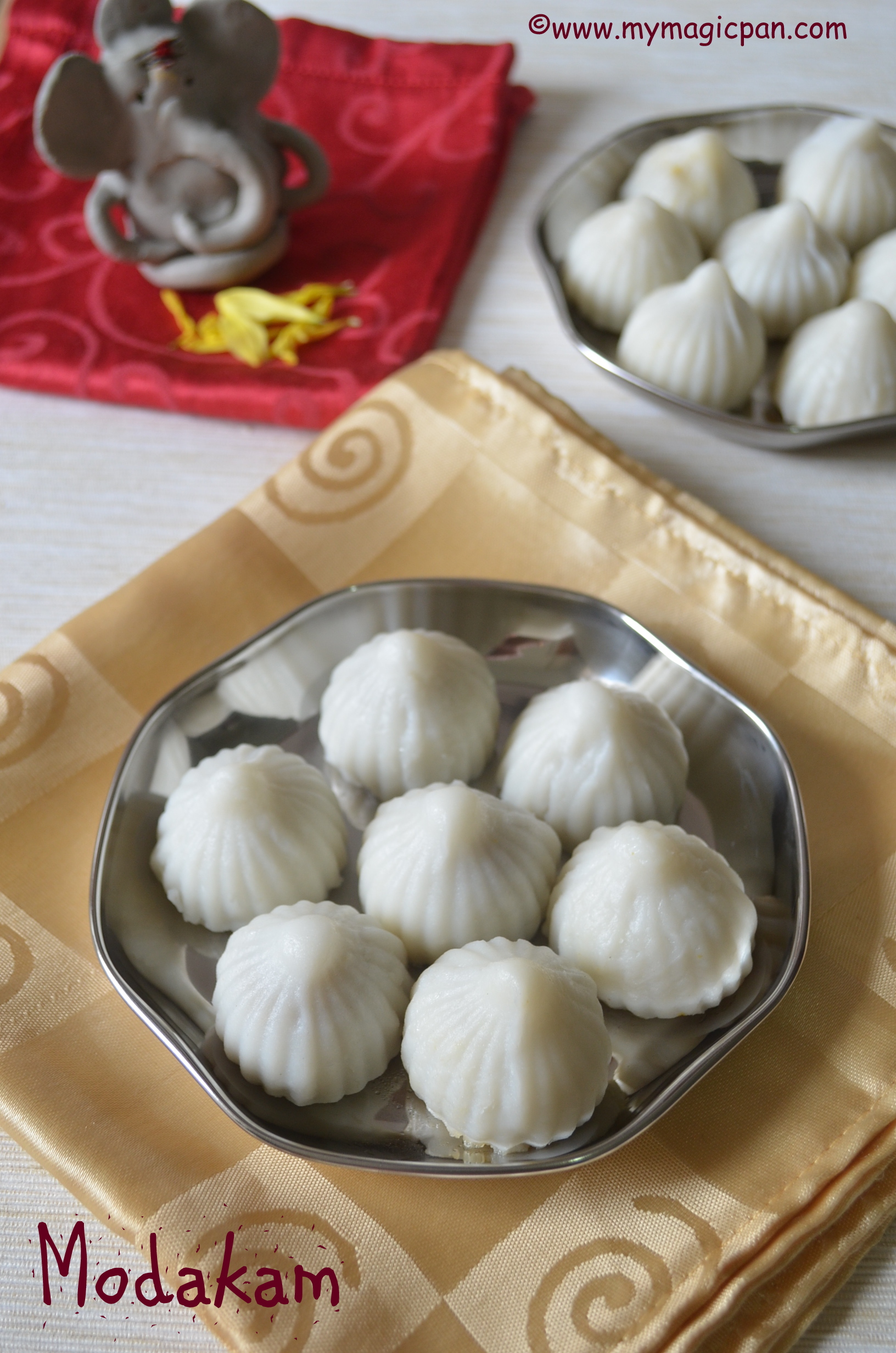 Mothagam – With Kadalai Paruppu Pooranam