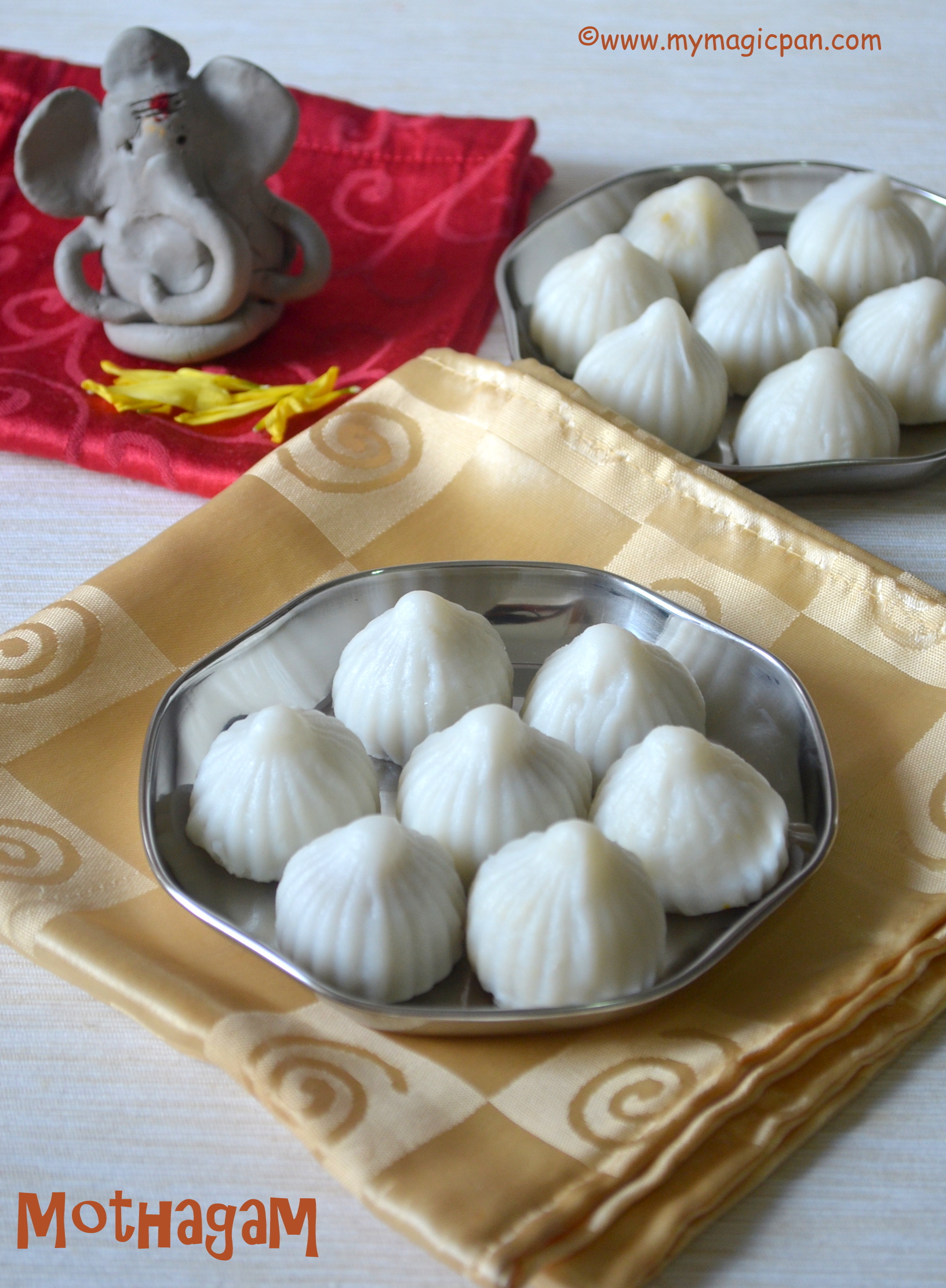 Mothagam – With Kadalai Paruppu Pooranam