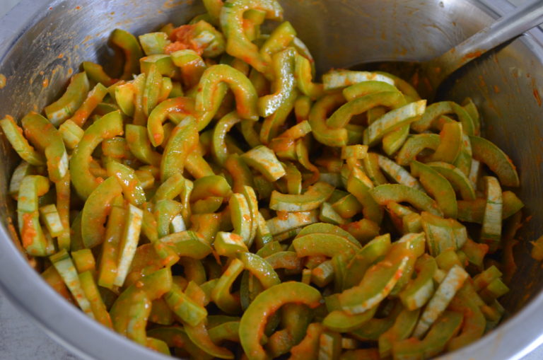 Pudalangai Pakoda – Snake Gourd Pakoda
