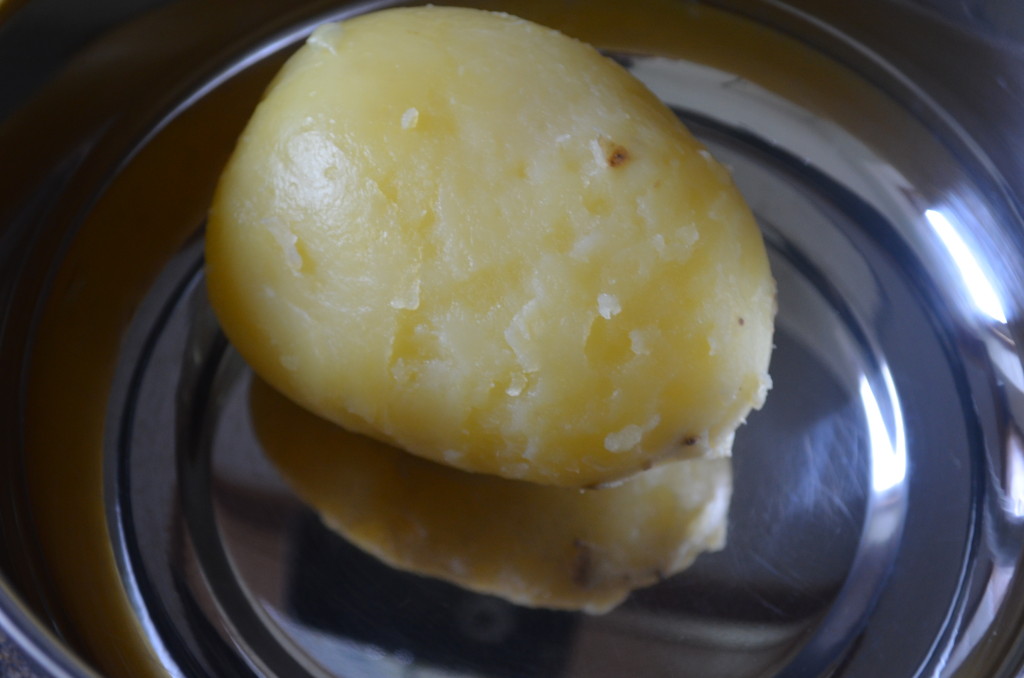 Potato Sev – Aloo Sev Recipe