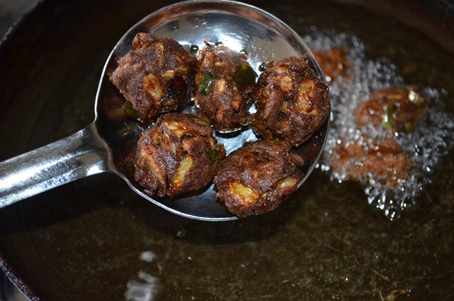 Ragi Pakoda – Finger Millet Pakoda