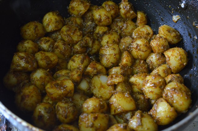 Pudina Aloo – Minty Potatoes