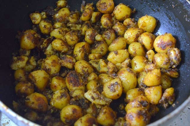 Pudina Aloo – Minty Potatoes