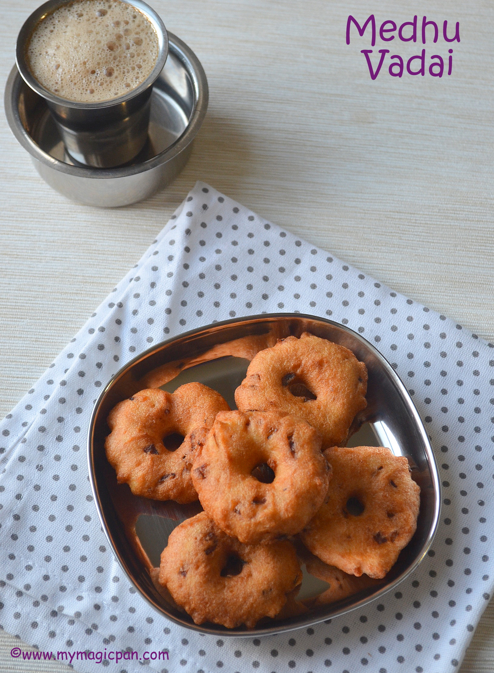 Medhu Vadai – Ulundu Vadai- How to make Medhu Vadai